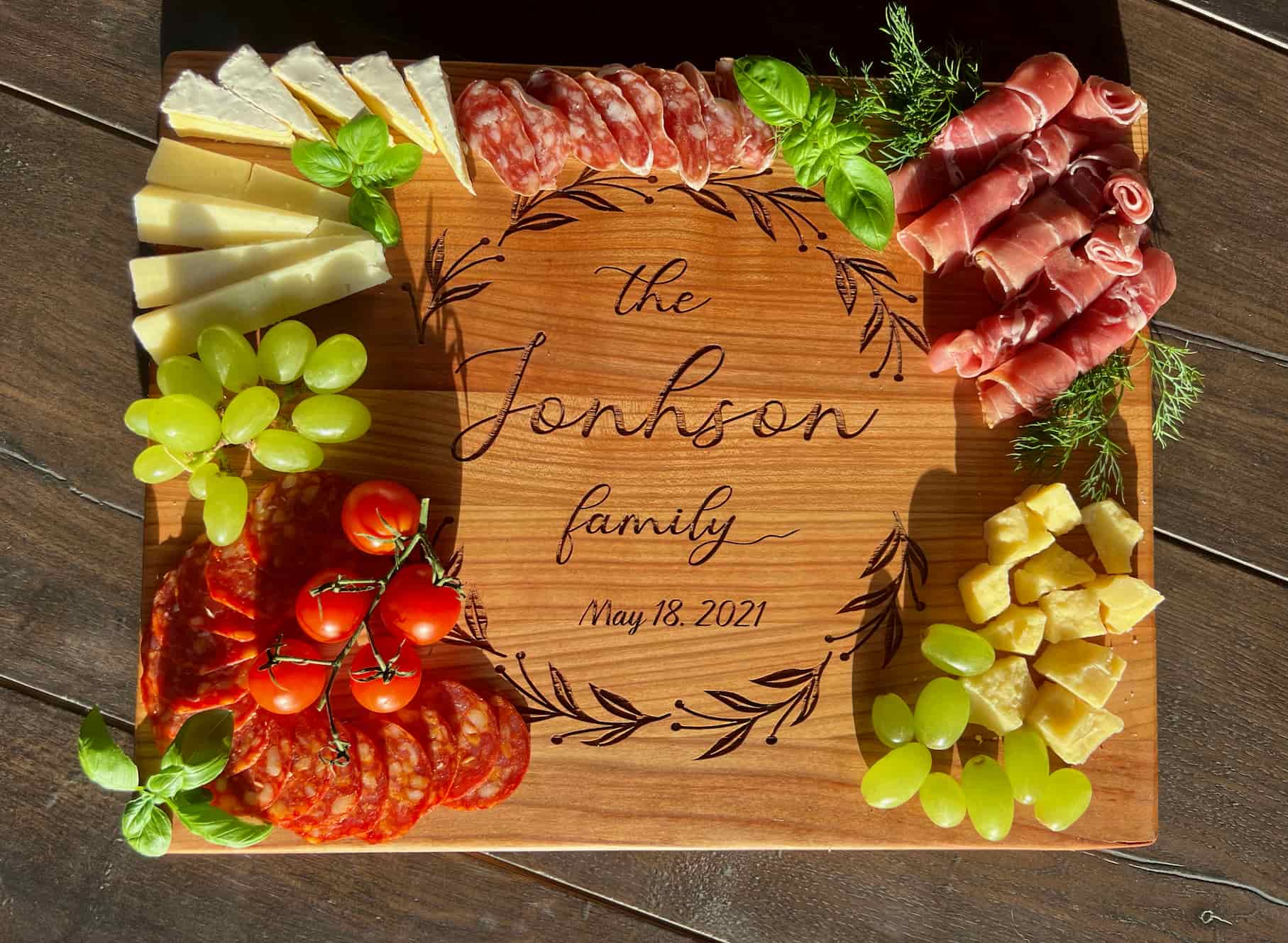 Personalized Boards for Your Holiday Table - Algis Crafts